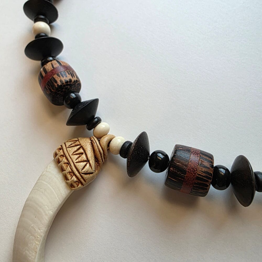 A Necklace for a Leader: The Island Protector – Herbalaria